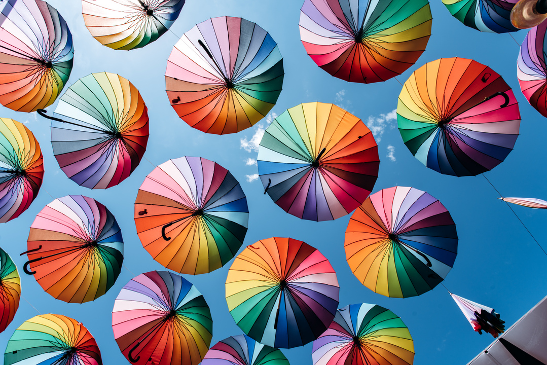 Colors in Spanish: A Guide to for Language Enthusiasts